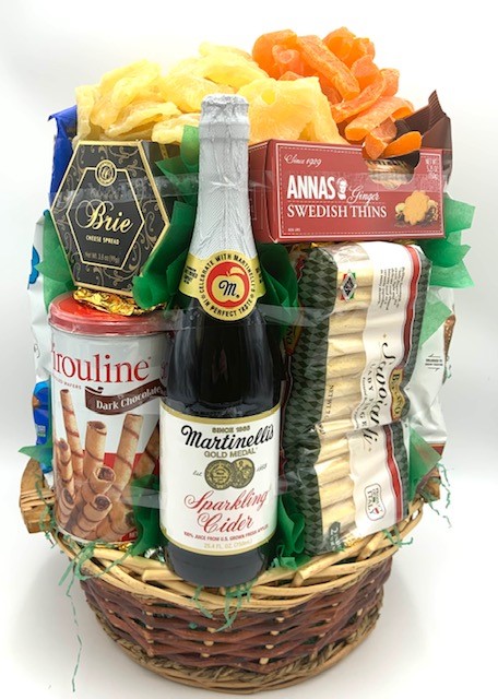 bfmazzeo: Gourmet Delight Gift Basket