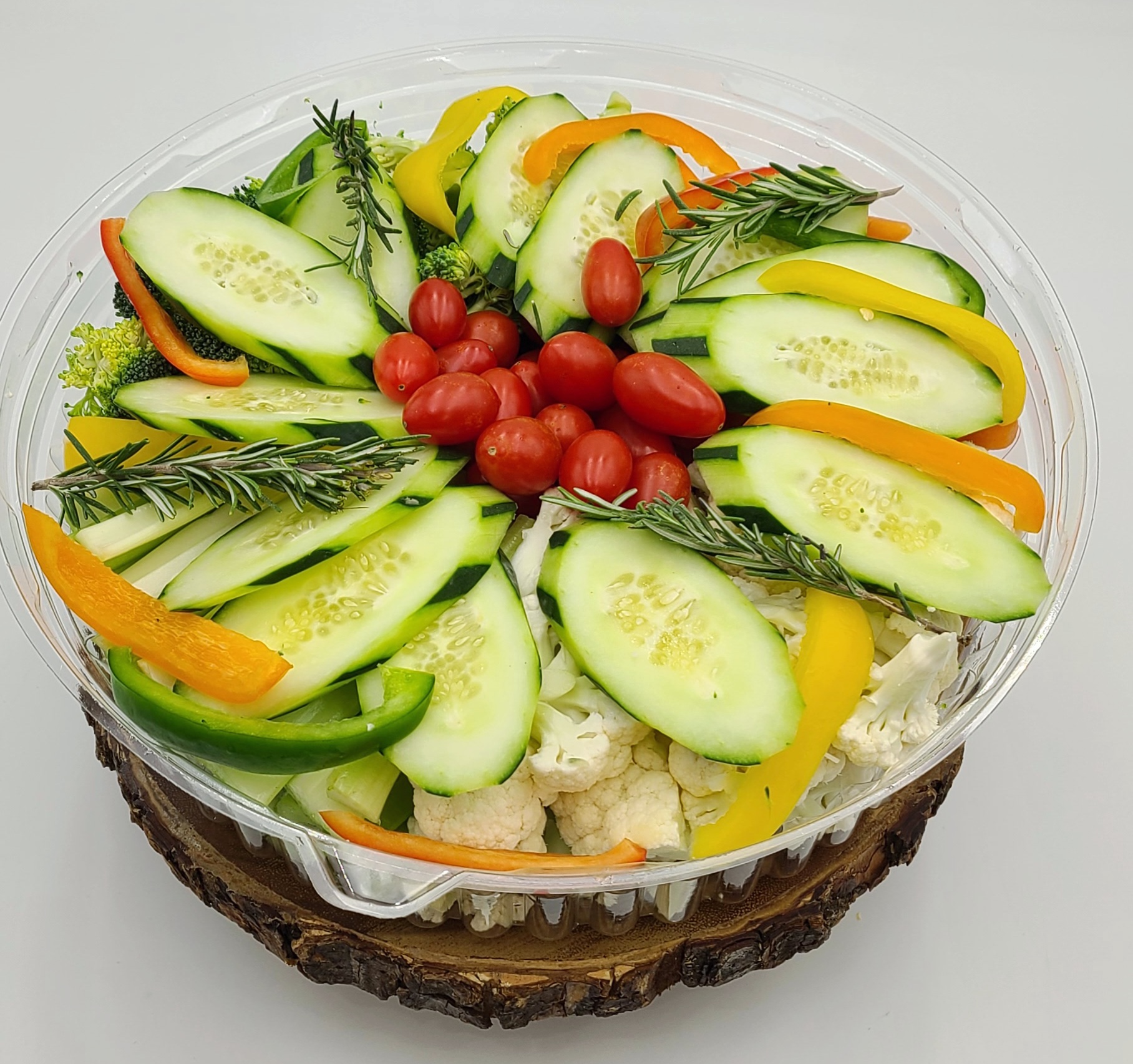 bfmazzeo: Vegetable Tray Various Sizes